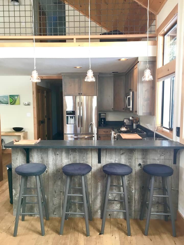 Rustic Contemporary Donner Lake Home - Truckee, CA