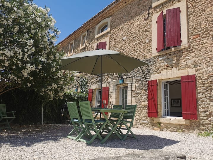 La Presse - Mon Lodge En Provence - Crillon-le-Brave
