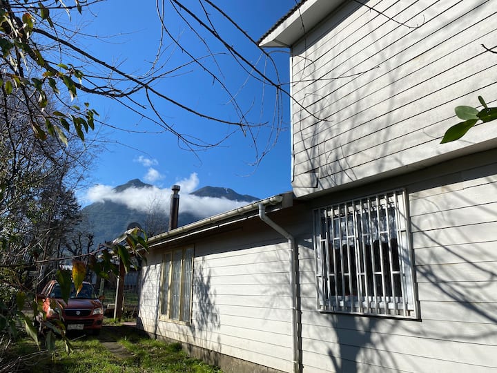 Comfortable House In Coñaripe For Up To 10 People - Los Ríos