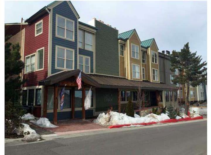 2 Bdrm 2 Bath, One Block To Park City's Main Lift - Park City, UT