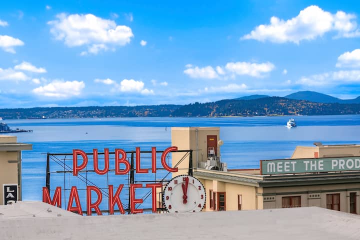 Bird's-eye View In Seattle - Seattle, WA