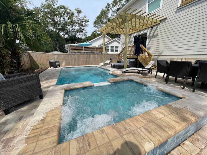 Beach Paradise! Heated Pool And Spa. - Vilano Beach, FL