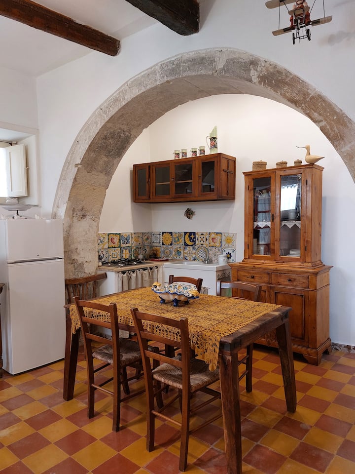 Casina Capodieci
Nella Storia A 1 Minuto Dal Mare - Syracuse