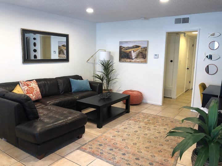 Algodonmylove, Apt-a, 2 Bdr In 4 Units Building - San Clemente, CA