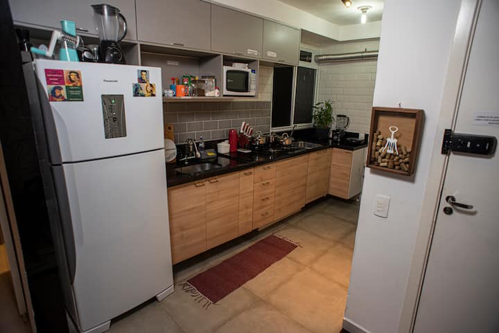 Completo& Moderno Wifi+ar Cond +Prox Lindas Praias - Recreio