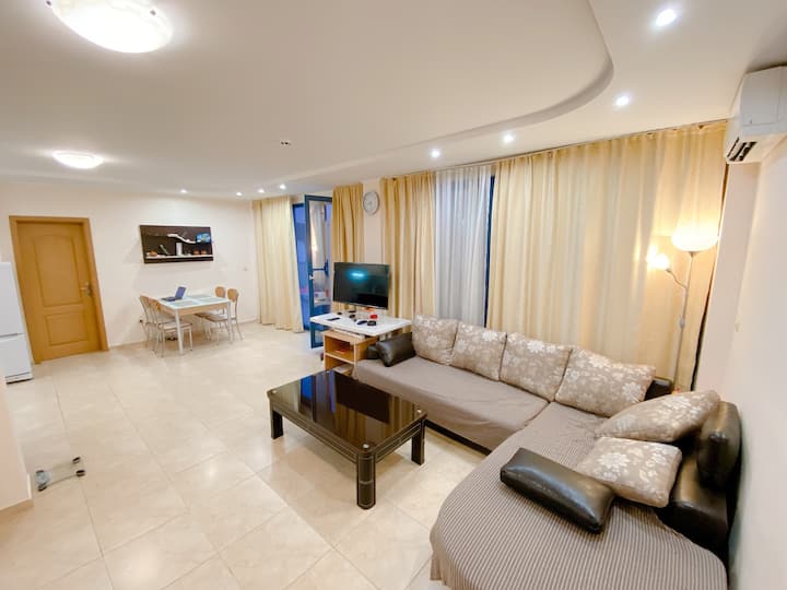 Spacious Apartment Of Almost 120 Sq.m. - Bulgaria