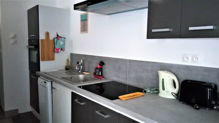 F3 64m2 Tout éQuipé, Hyper Centre, à 50 M Du Tram - Orléans