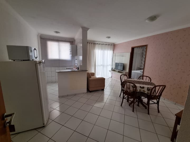 Apartamento Casal (601)- Av. Jk Com Higienópolis. - Londrina
