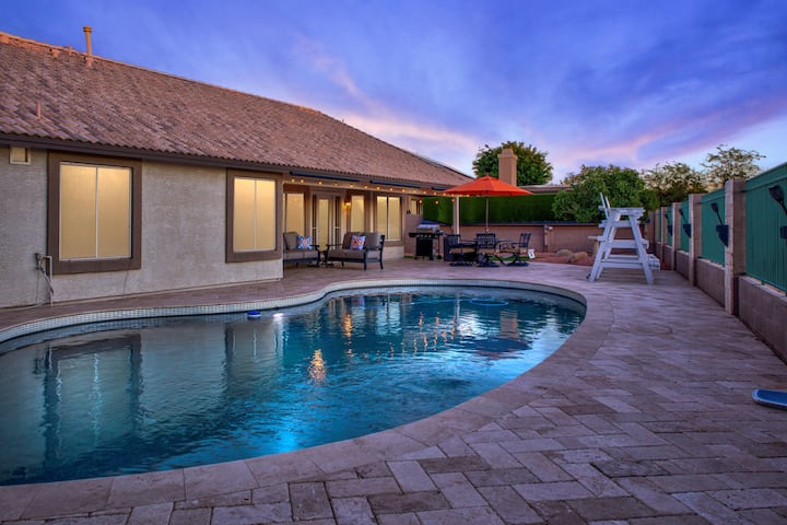 4 Bedroom Home W/heated Pool On The Golf Course - Avondale, AZ