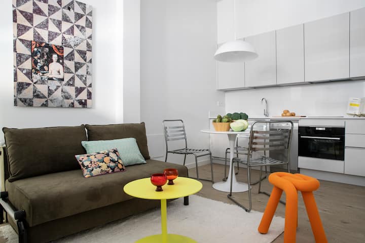 Calatrava  Iv - Darya Living - Madrid