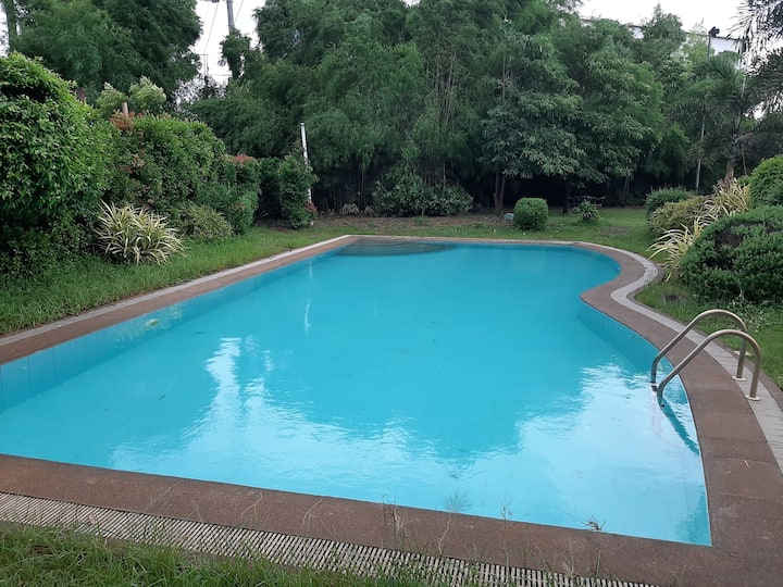 Whole House Near Enchanted Kingdom, Malls, Shops - Cabúyao