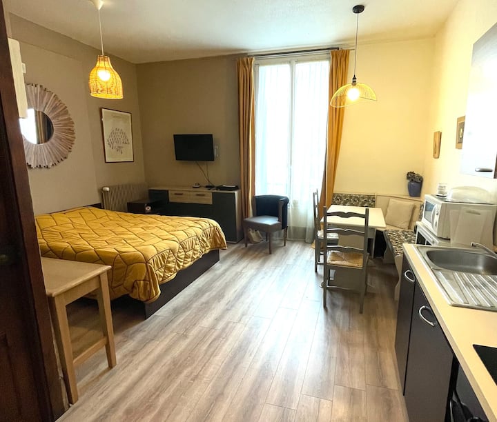 Grand Studio Entièrement Rénové - Löhne, Allemagne