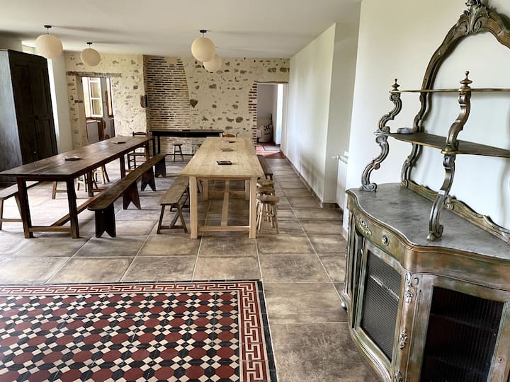 Gîte Des Rainats : La Longère 20 Couchages - Cher