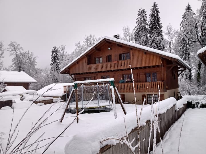 Chambres Et Table D’hôtes à La Montagne - Les Gets