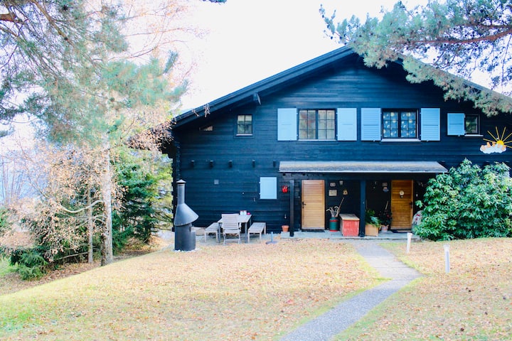 Amazing 3 Bedroom Swiss Chalet "Le Bernois" - Leukerbad