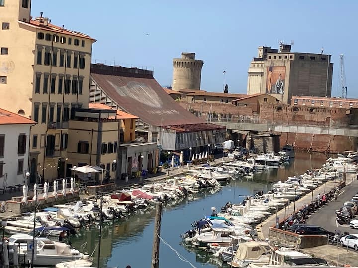 Affittacamere "Ponte Di Marmo" - Camera Tripla - Livorno