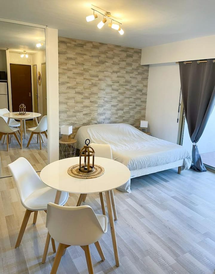 Chaleureux Studio Idéalement Situé - Gréoux-les-Bains