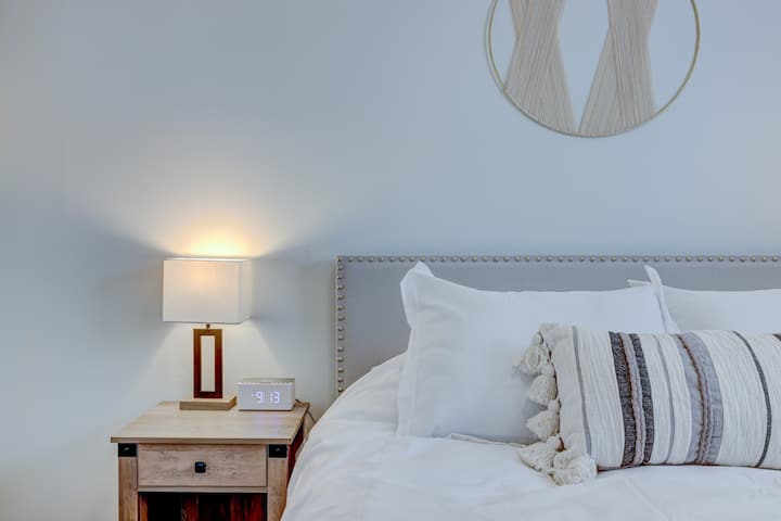 Quiet Getaway Close To Lake! 15 Min To Activities! - Gouldsboro Lake, PA