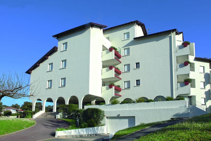 Appartement 2 Pièces Avec Balcon Au Pays Basque. - Anglet