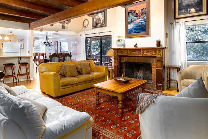 Innsbrook Vacation Townhome 54 - Ruidoso, NM