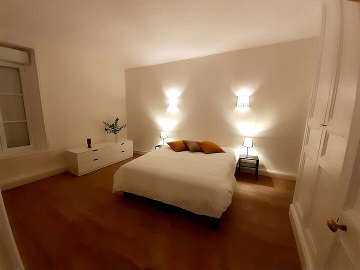 Bulle D'ardenne : Calme, Hypercentre Avec Garage - Ardennes