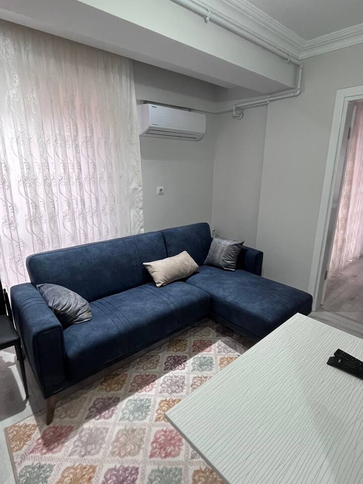 Rahat Konforlu Ve Güvenli̇ Küçük Dai̇re - Denizli