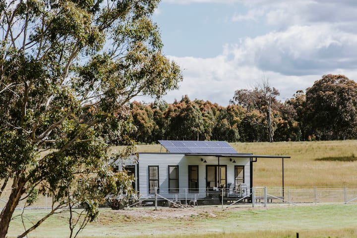 Hepburn Retreat Luxury Farm-stay Blue Gum - Blue Mountains