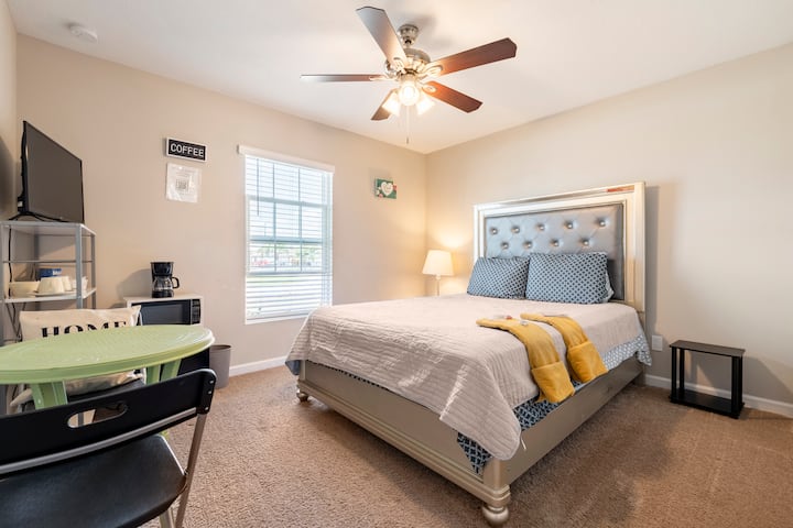 Pelicanhouse3 - Port St. Lucie, FL