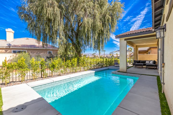 Walk To Coachella!  Private Pool & Video Games! - Indio, CA