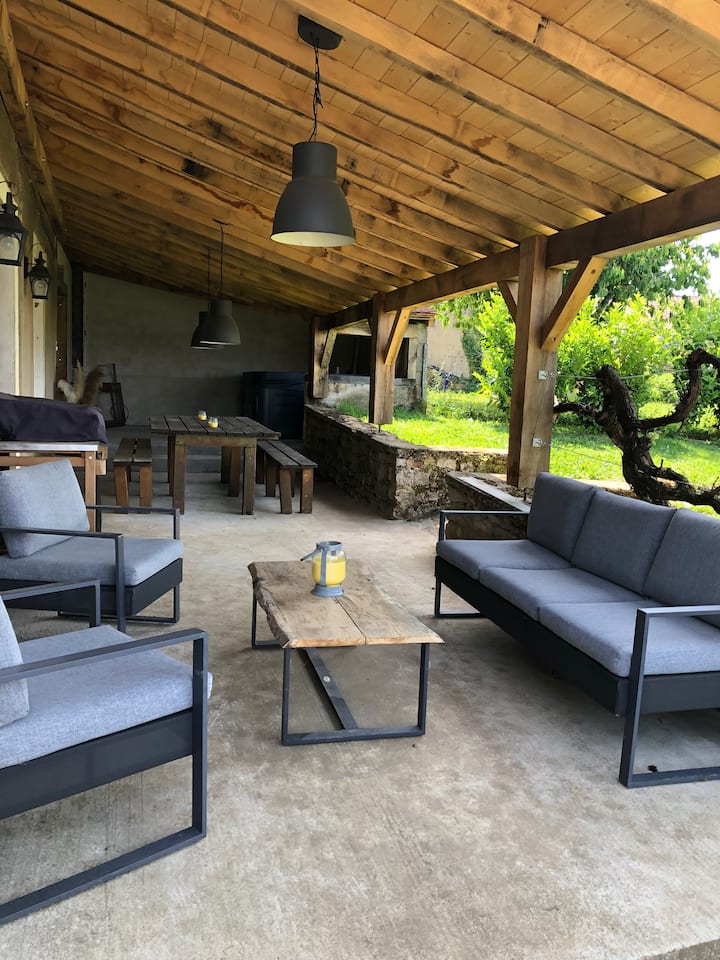 Gîte De Campagne Avec Jacuzzi - Département Jura