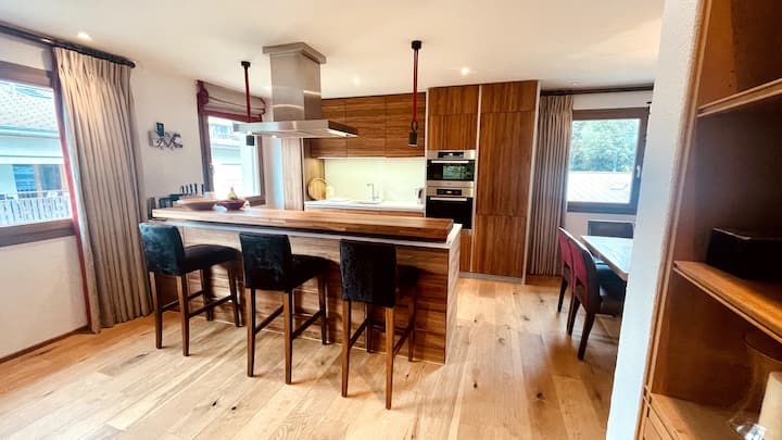 Peaceful Retreat | Light-filled Apt Near Caumasee - Laax