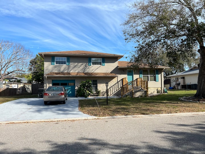 Paradise In Cortez - Bradenton, FL