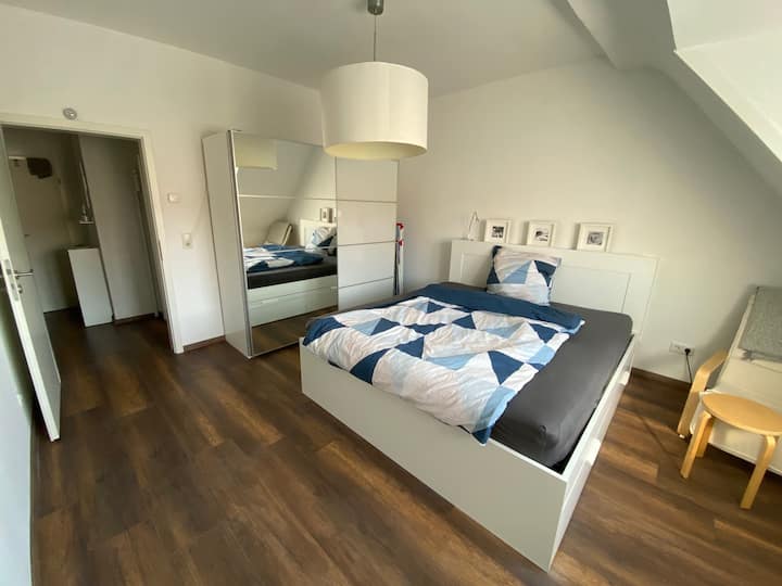 Zentral Gelegenes 1zkb-apartment Nahe Uniklinkum - Mannheim