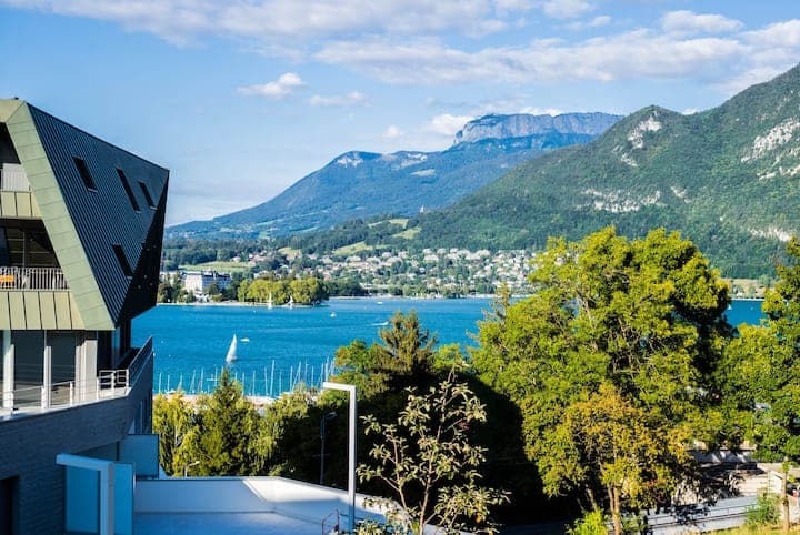 Centre-ville Et Vue Lac, à 200m Du Lac. - Annecy-le-Vieux