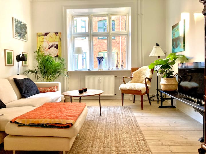 102 M2 Charmerende Og Unik Lejlighed I København - Copenaghen