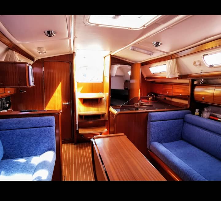 ÎLe De Porquerolle : Superbe Yacht Vannou 5 - Porquerolles