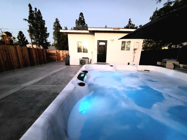 Hidden Casita With Jacuzzi, Newly Remodeled. - San Bernardino, CA
