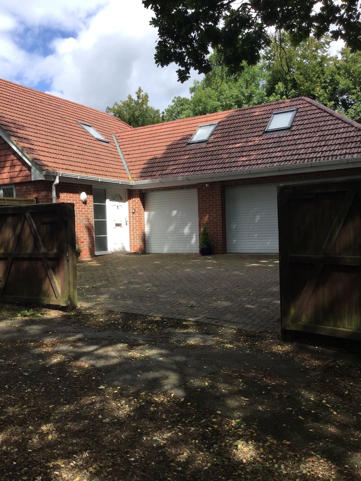 Hillhouse - Southampton