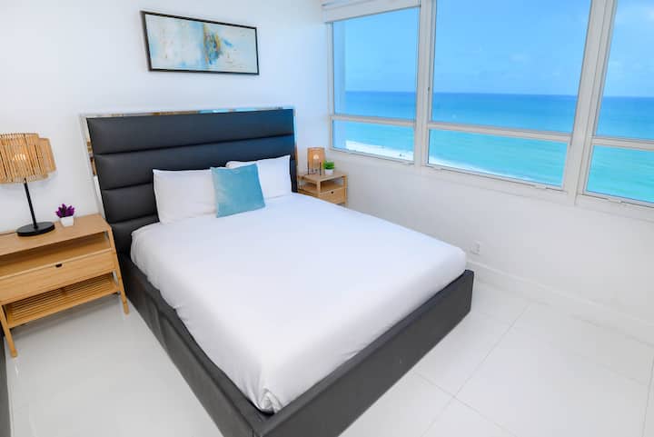 Remodeled Oceanview Studio |Pool, Gym+valetparking - Miami Beach