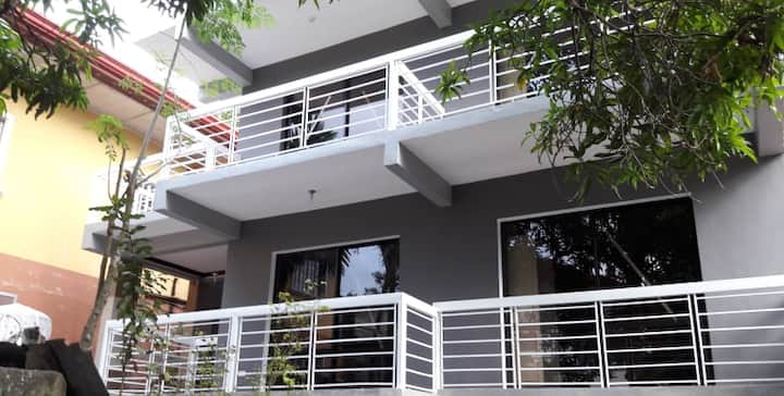 Lovely 2 Bedroom Apartment - Olongapo