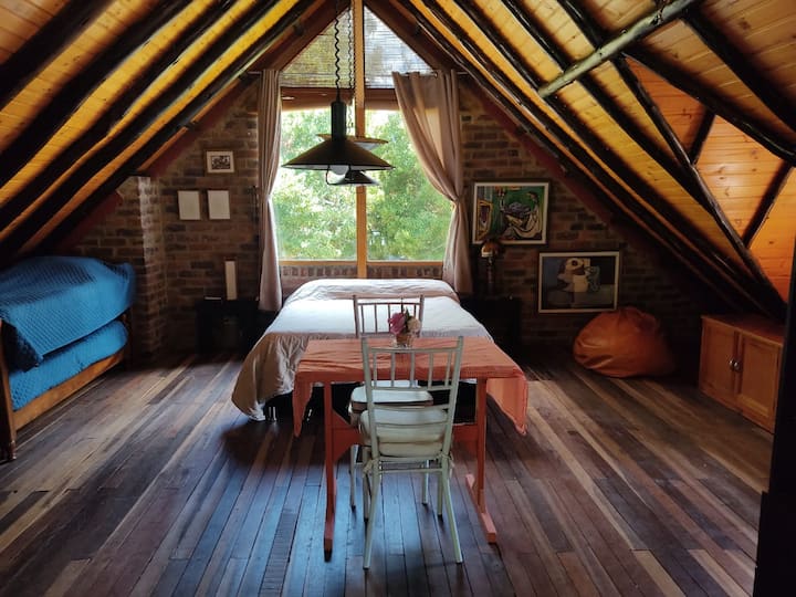 Linda Cabaña Para 5 Personas Con Chimenea - Sopó