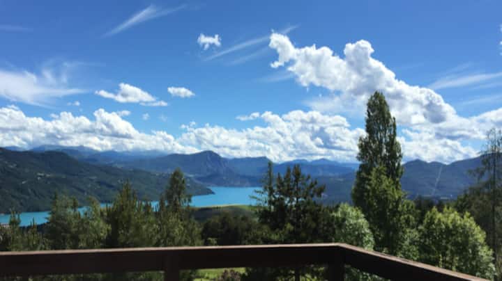 Maison Chaleureuse Plein Sud Vue Lac 4 Chambres - Réallon