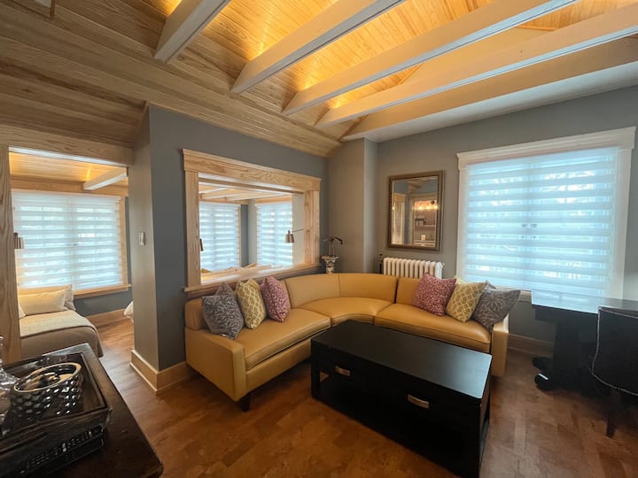 Lovely 1 Bedroom Unit On Victoria Park Kitchener - Waterloo