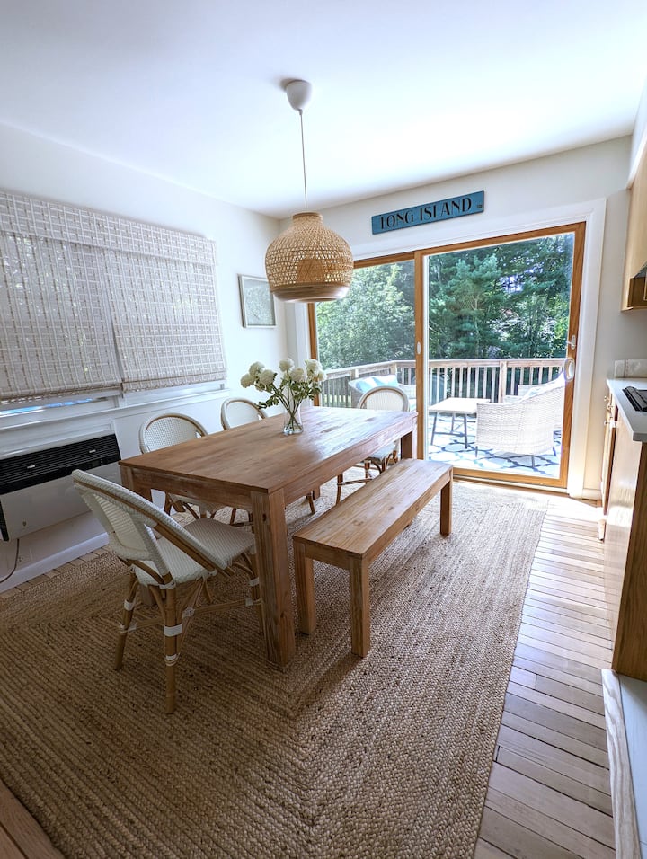 Southold Comfort - North Fork Getaway - Hamptons, NY