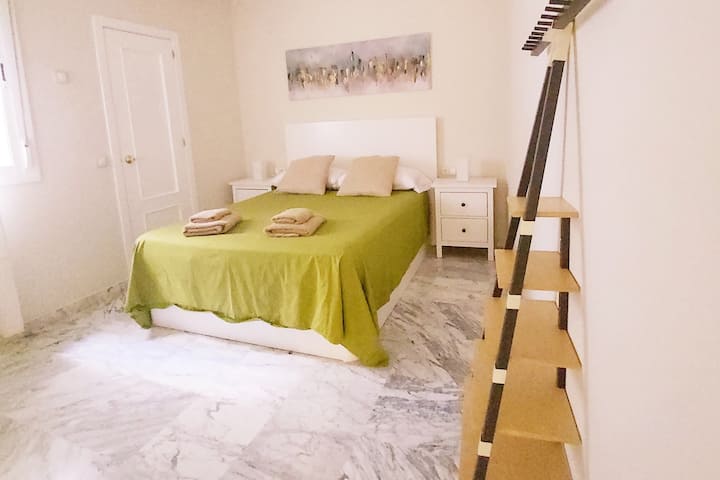 Cozy Apartment In Sevilla Old Town - Seville