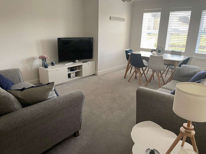 Modern 2 Bedroom Apartment, Sleeps 6 - Anstruther