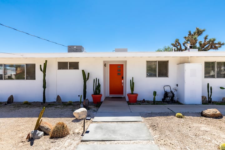 Mid Century, Acre, Pool, Spa, Firepit, Views, Pets - ユッカ・バレー, CA