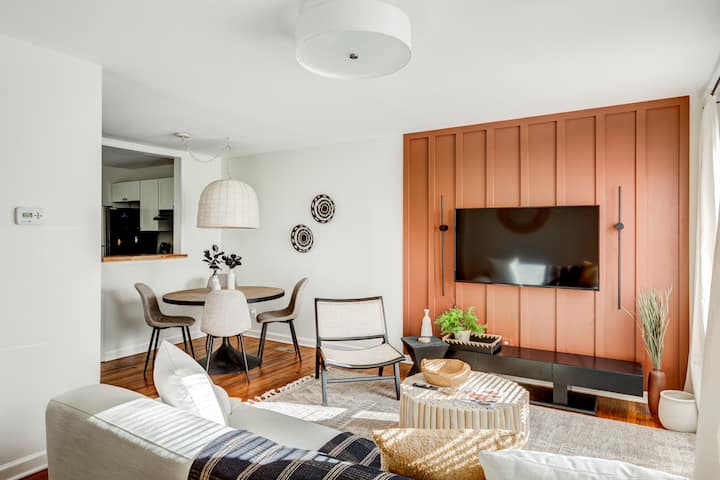 Walkable To Boa Stadium, Uptown & South End! - Charlotte, NC