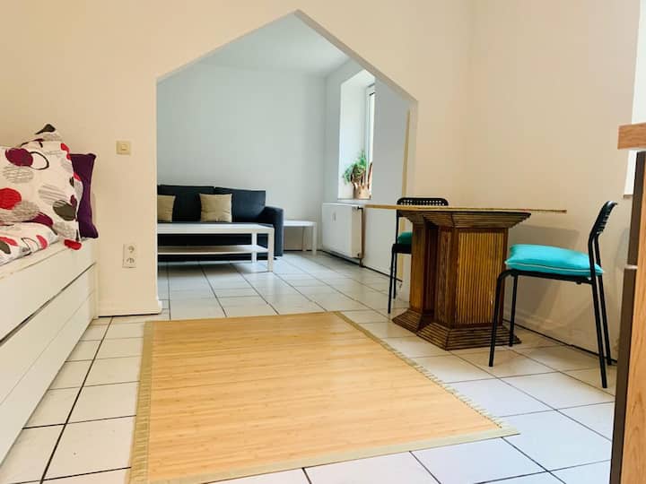 Kleines Apartment (28m2) In Krefeld - Krefeld