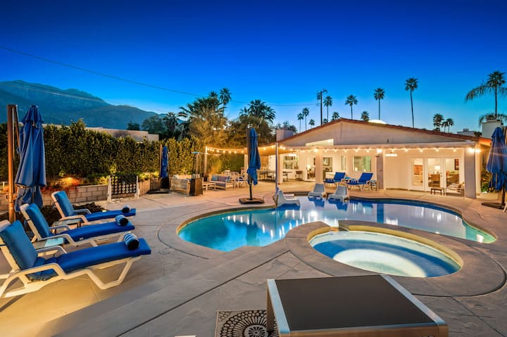 Hacienda Dos Palmas W/ Incredible Amenities! - Palm Springs, CA